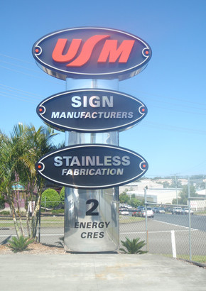 Pylon Signs, Base Plates & Footing Cages I USM Signs & Stainless