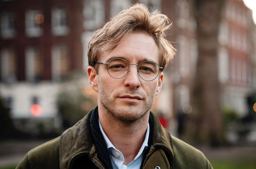 Arise Trustees Share Departure of Co-Founder and CEO, Luke de Pulford