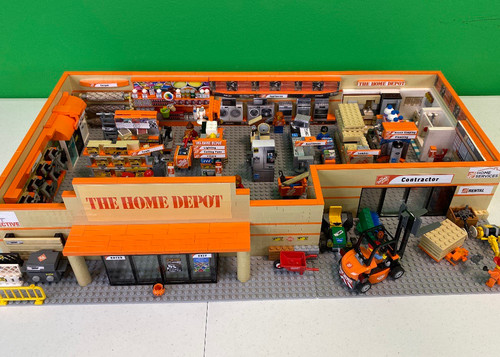 HOME DEPOT Large Scale Model | BRICK ADDICT