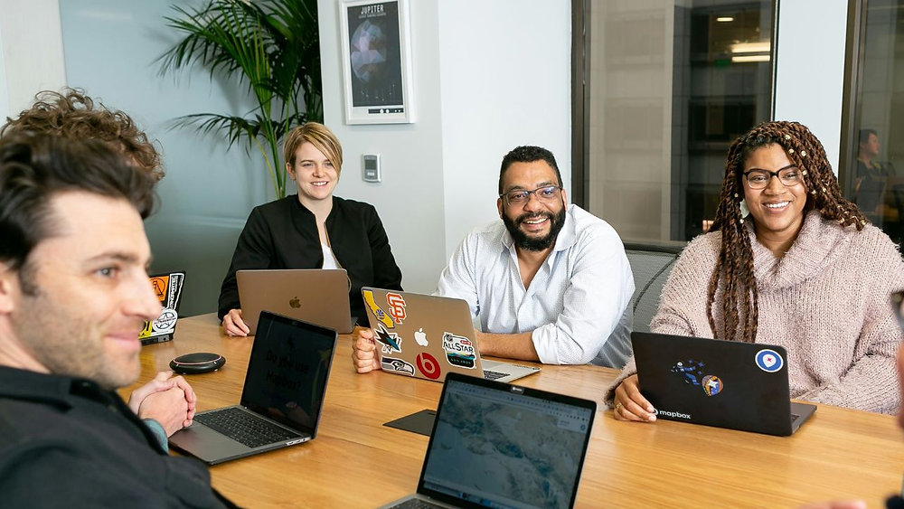 Digital Pioneers: Competencies of Tech Leaders