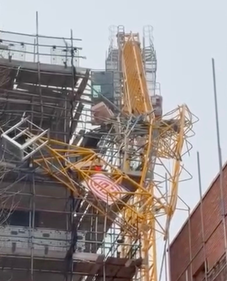 Tower Crane Jib Collapse in Kensington, London During Lifting Operation