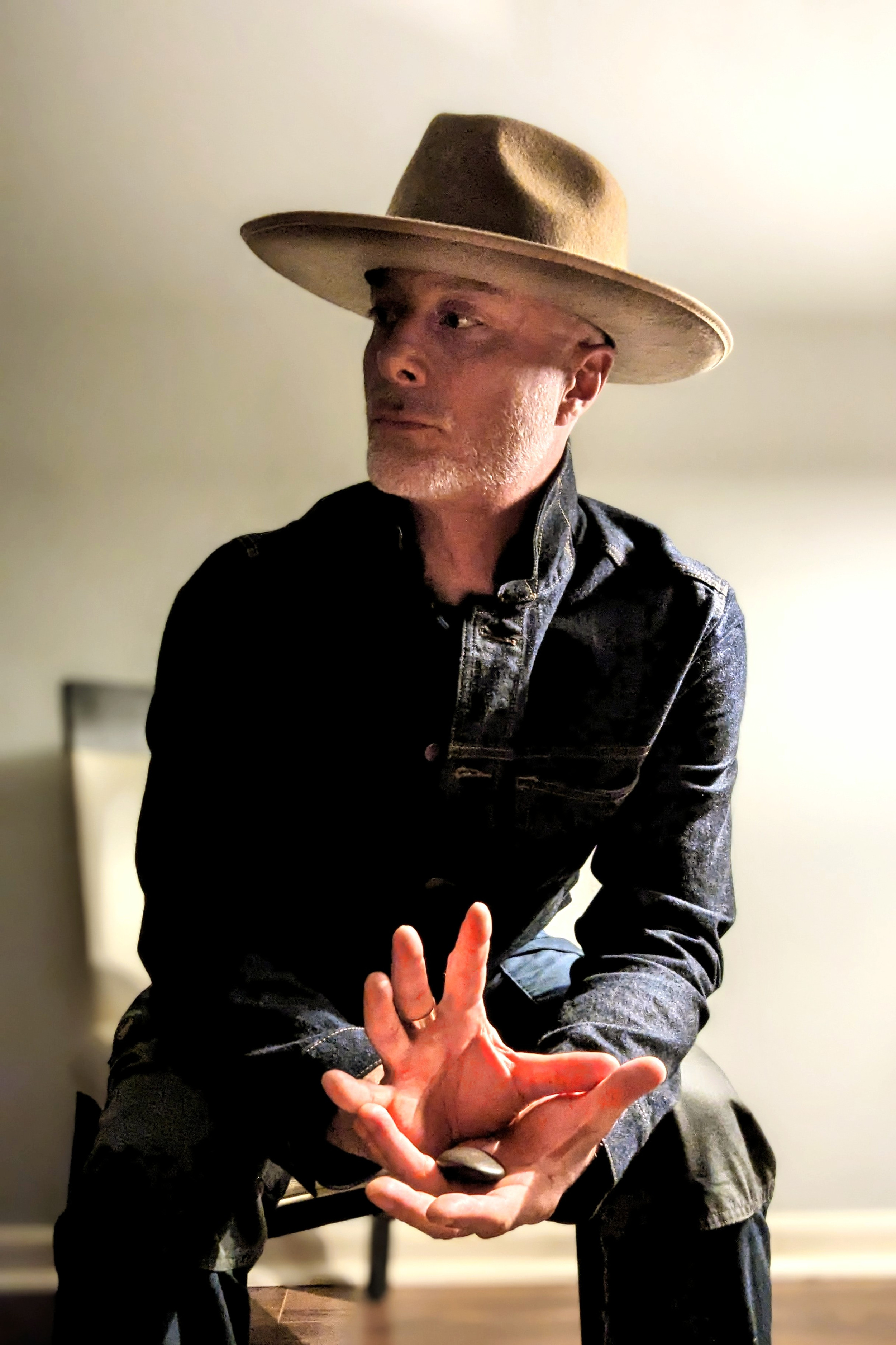 ABOUT | Andrew H. Housley