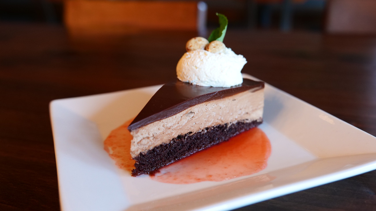 Home | Red Cork Bistro