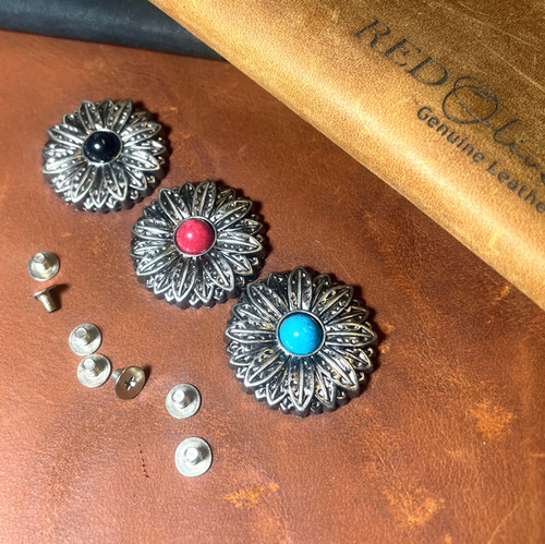 CH212 Beady Daisy Concho | Red Olive Design