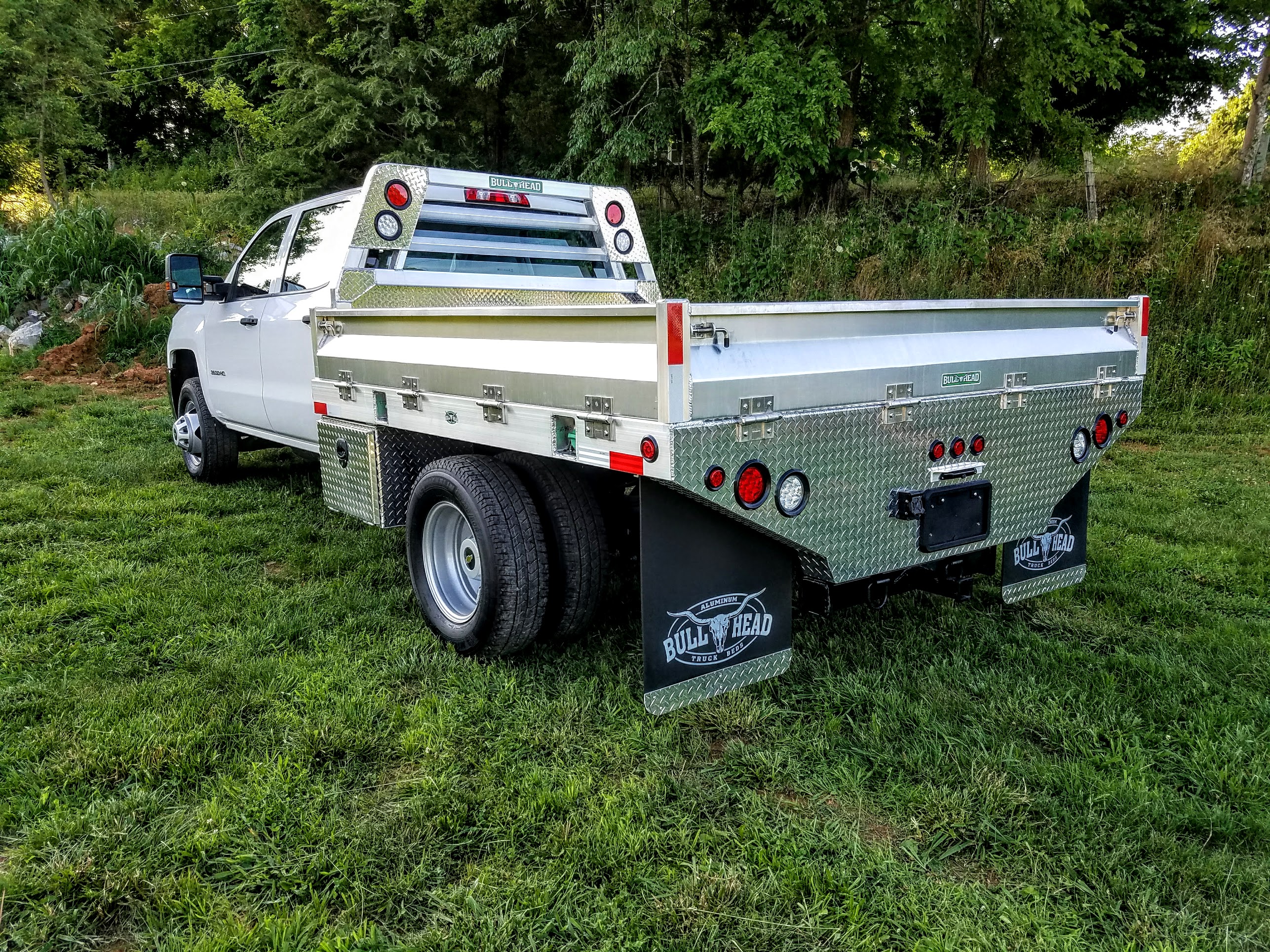 Aluminum Flat Beds for Trucks | Kodak TN | Bull Head Products