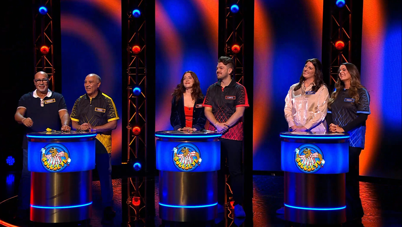 BULLSEYE: FIRST LOOK AT ITV REBOOT AS CLASSIC GAMESHOW RETURNS FOR ...