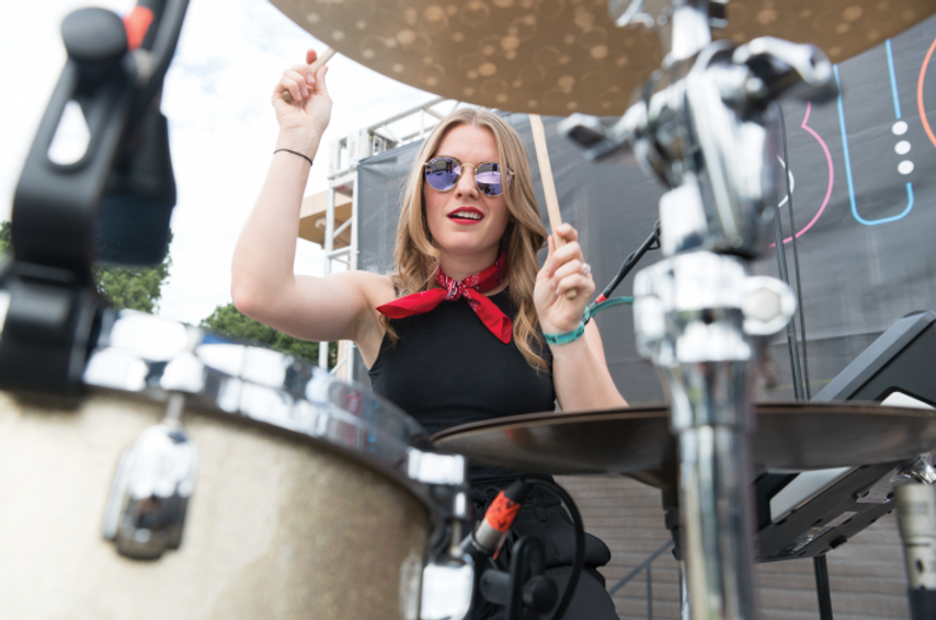 Modern Drummer feature