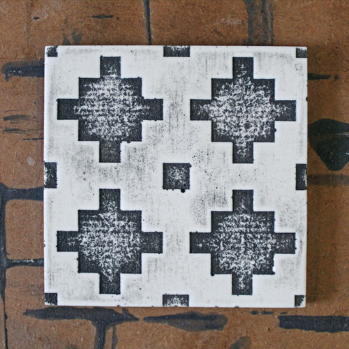 Ndebele Shwe Shwe Tile | Earthly Mosaics