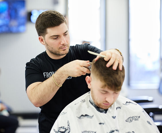 Barber | Front Row Barber | Clinton