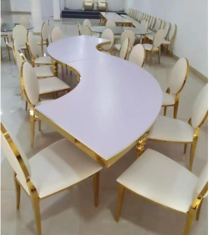 Luxury white S-Shaped table | Triangle Party Renta