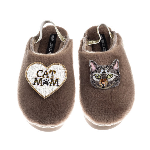 Flatform Cloud Slippers With Grey Pebbles Cat & Cat Mum / Mom Brooches ...