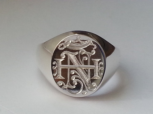 Hallmarked Sterling silver Crest / Monogram Traditional Signet Ring ...