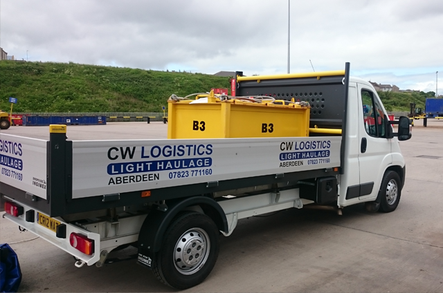 Equipment Logistics | CW Logistics Light Haulage