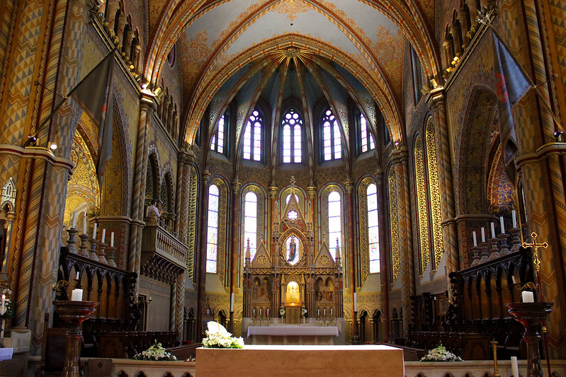 Buda Castle District Walk with Entry to Matthias Church | Absolute Tours