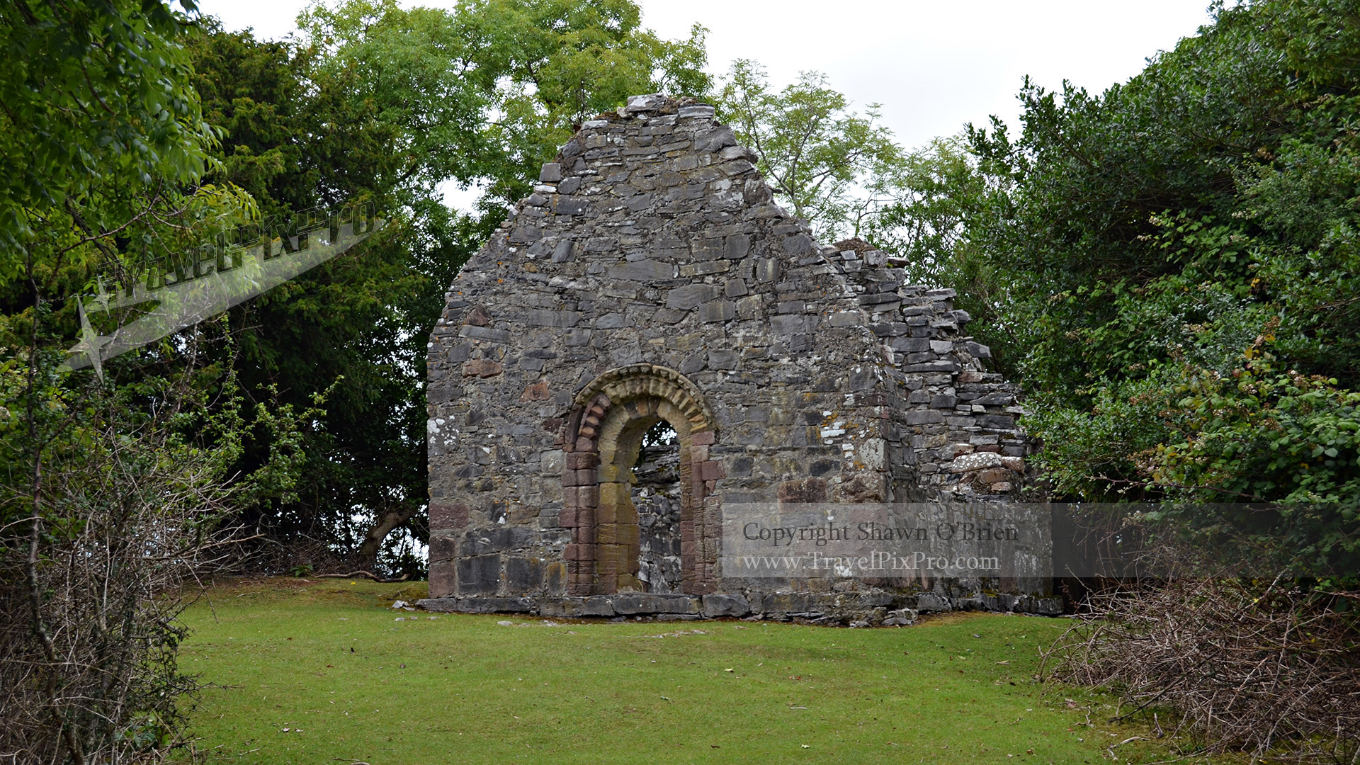 TravelPixPro | Irish Abbeys and Priories