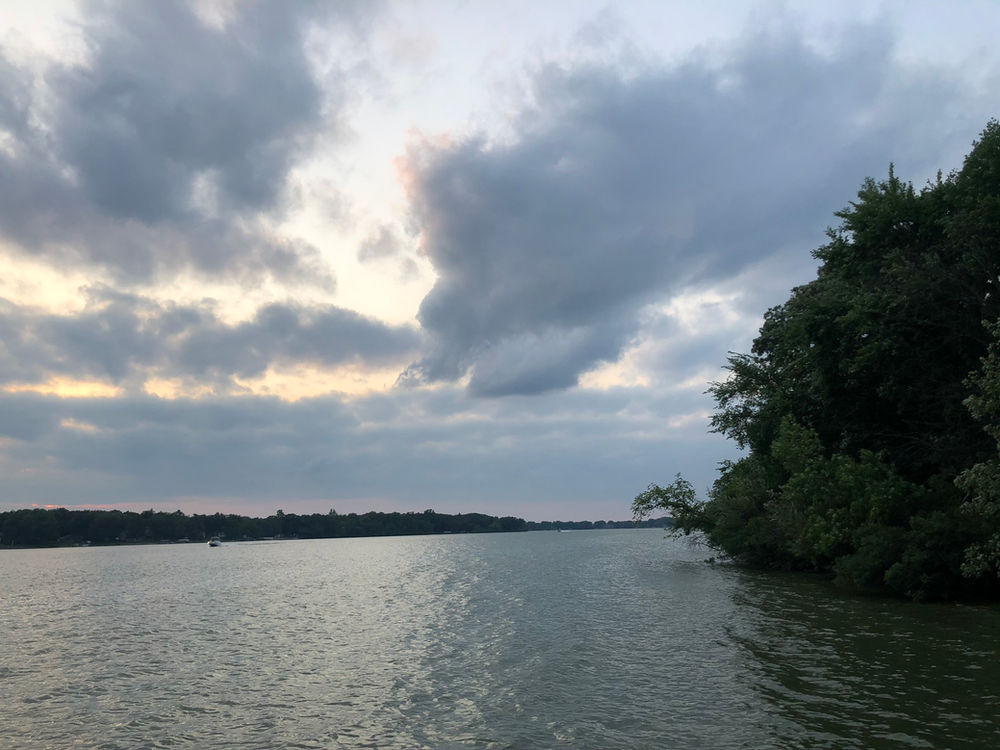 Lake Shetek State Park: Big lake, dark history and packing up early