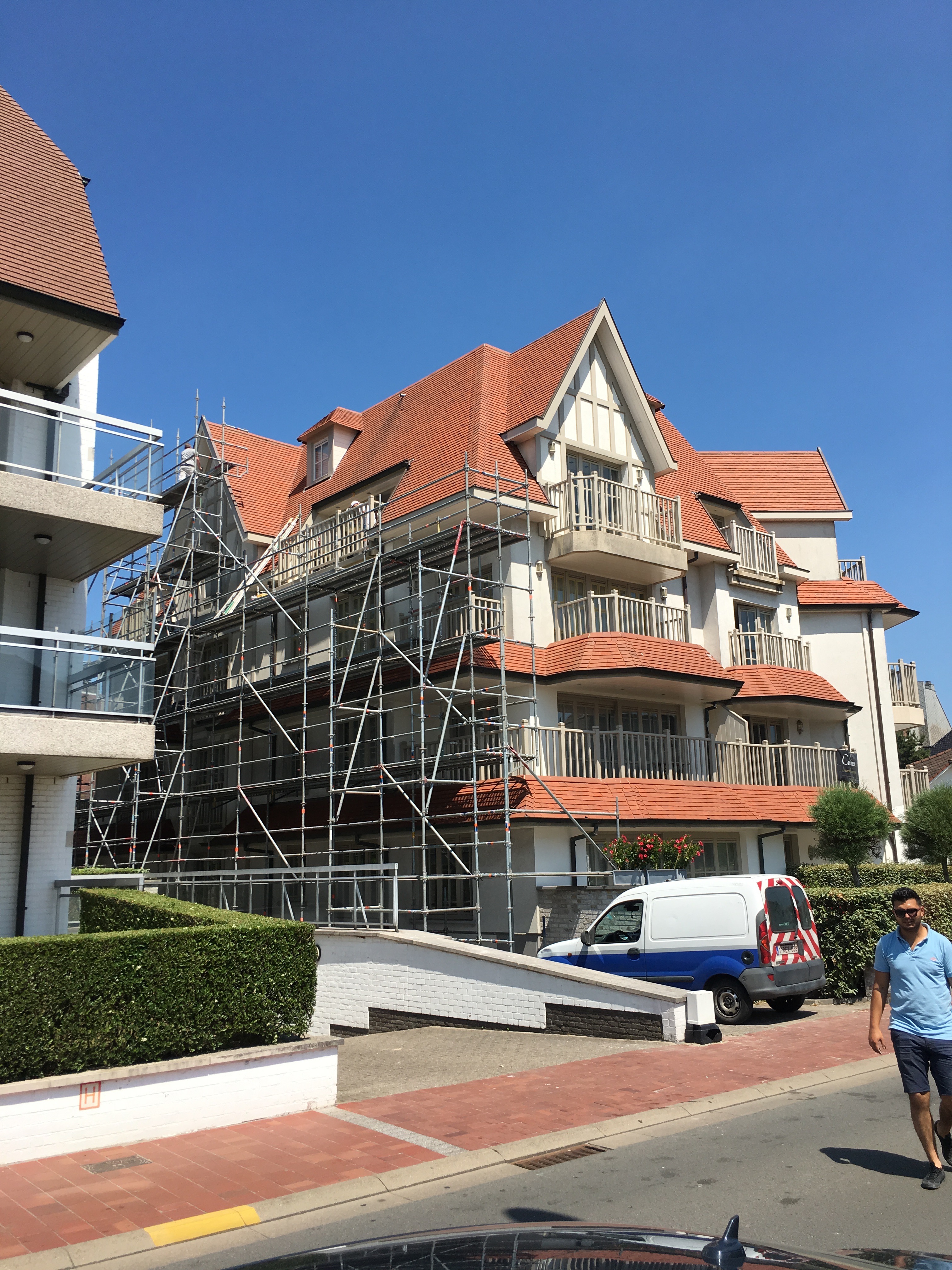 COLINEX | Schilderwerken | Parket | Schrijnwerk West-Vlaanderen