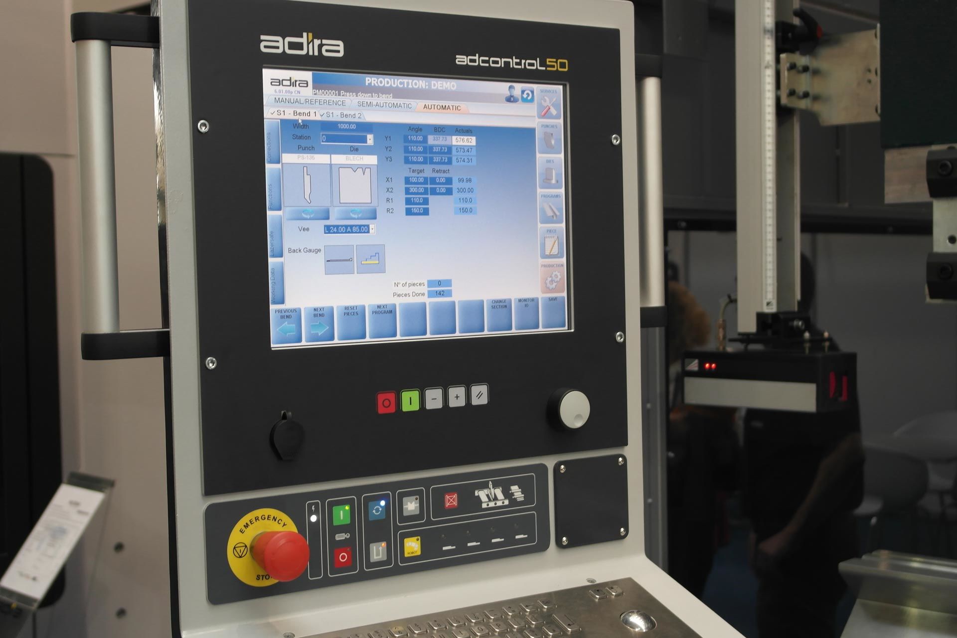 Esautomotion do Brasil | líder dos CNCs para corte e conformação