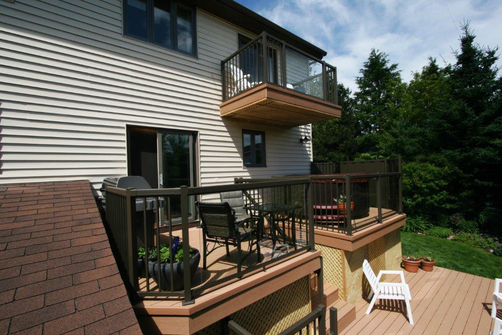 Regal Aluminum Railing | customcraftdist