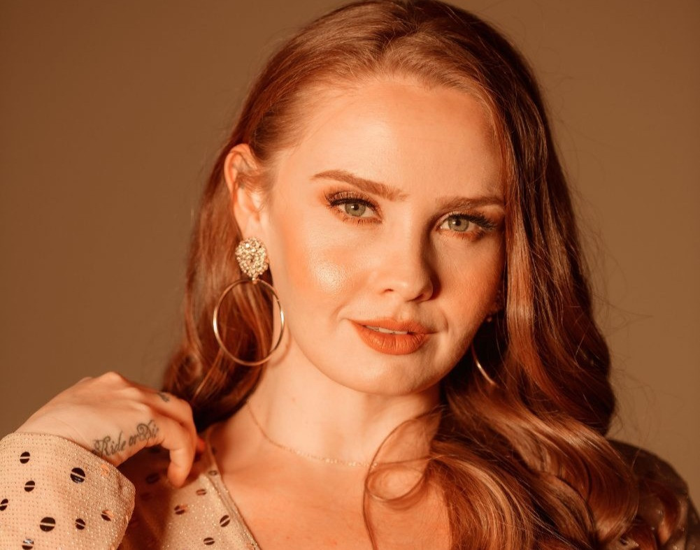 BIO | Hayley Herms | Los Angeles