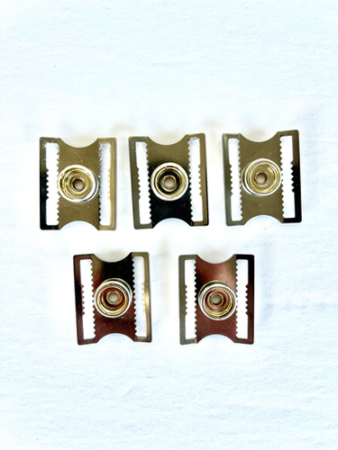 Metal Helmet Clips | Easy Crease