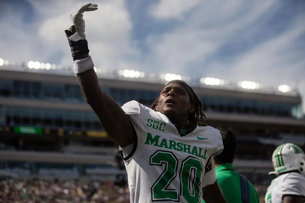 Andre Sam Chooses LSU as His New Home