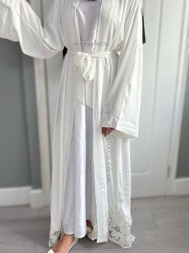 Afiyah Open Abaya - white | Raysha.co