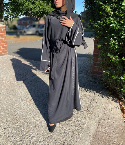 Petite Mahaa Abaya - black | Raysha.co