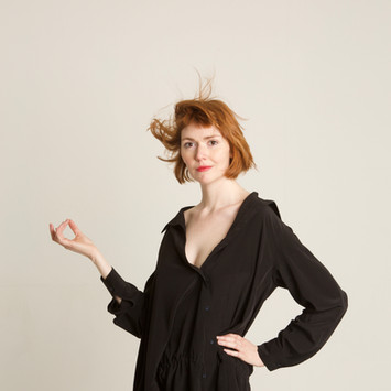 Comedy | Elf Lyons - Comedian | England