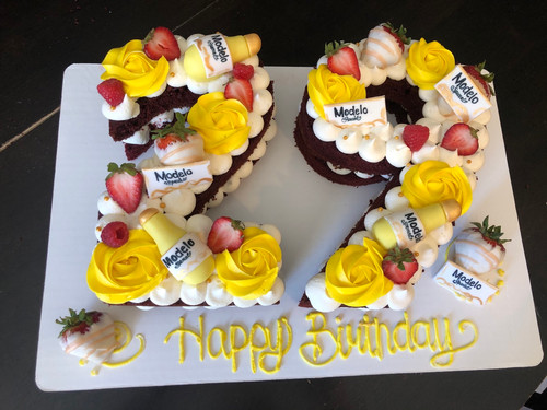 Modelo number/letter cake (per number) | Andi’s Cakes & Bakes