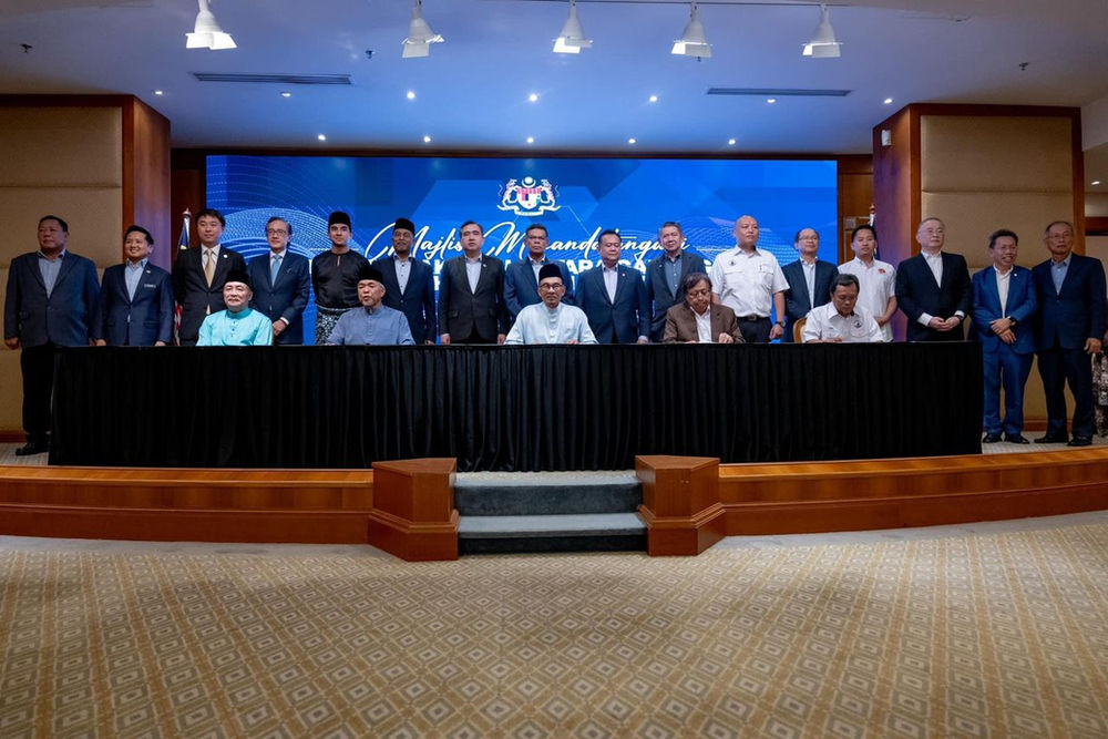 Pakatan politik Kerajaan Perpaduan meterai perjanjian persefahaman