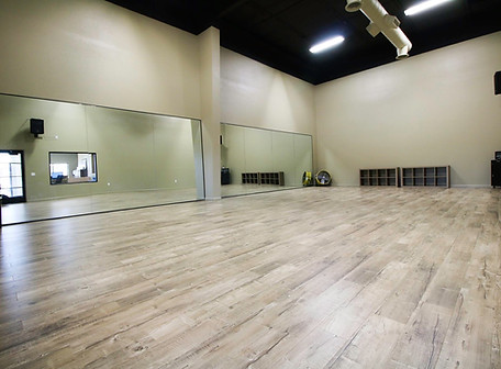 TOUR OUR STUDIO | strutperformingarts