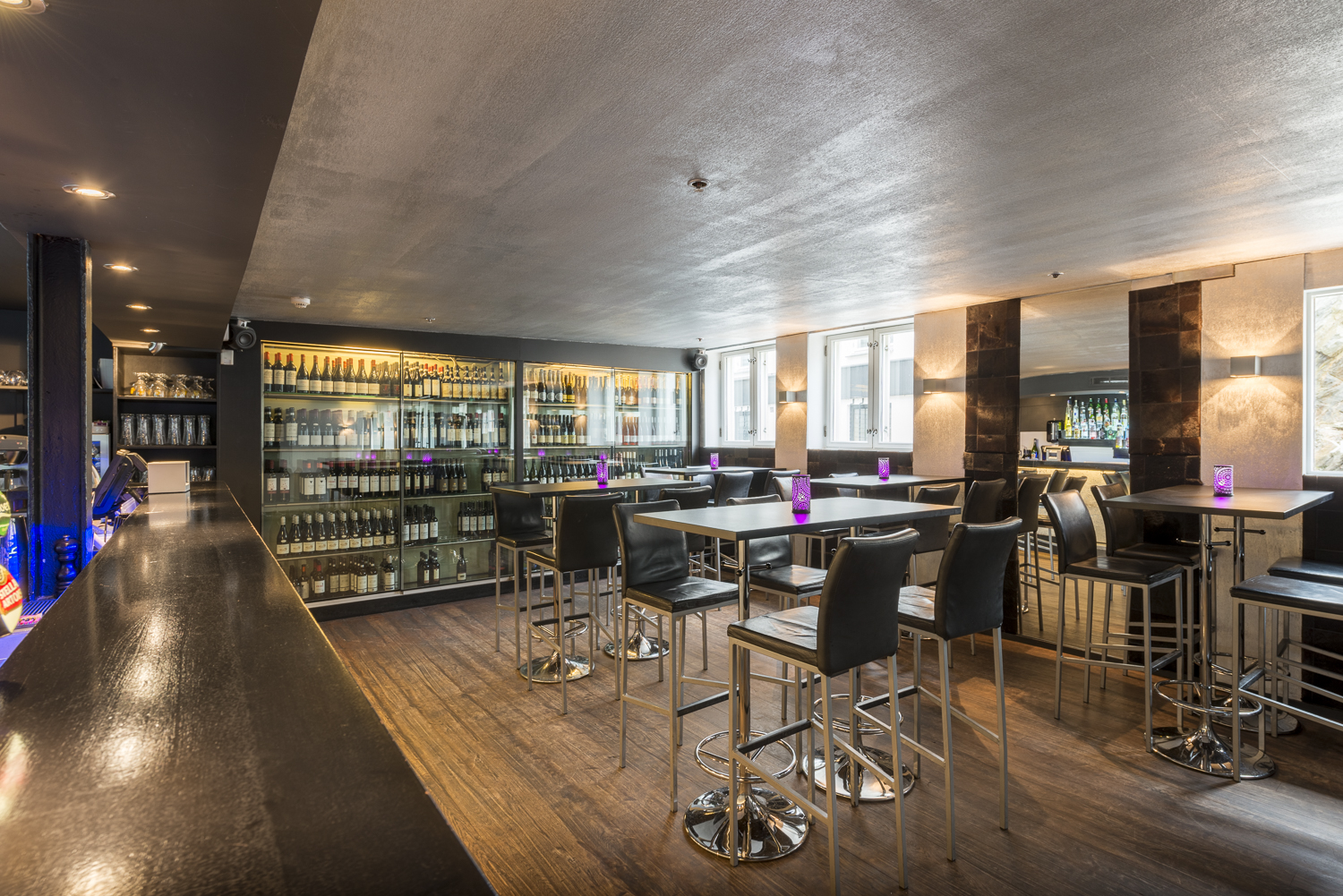 BULLOCK steak & bar