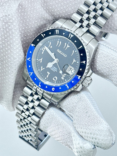 CUSTOM SEIKO MOD ARABIC BLUE WATCH - BATMAN ARABIC | ELITE WATCH MODS