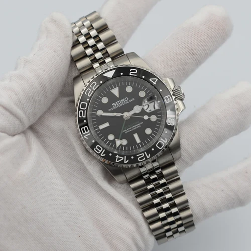 CUSTOM SEIKO MOD GREY BLACK WATCH - BRUCE WAYNE | ELITE WATCH MODS