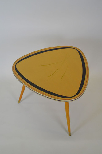 Plectrum-shaped coffee table with motif, 1950s | Vivalasvintage