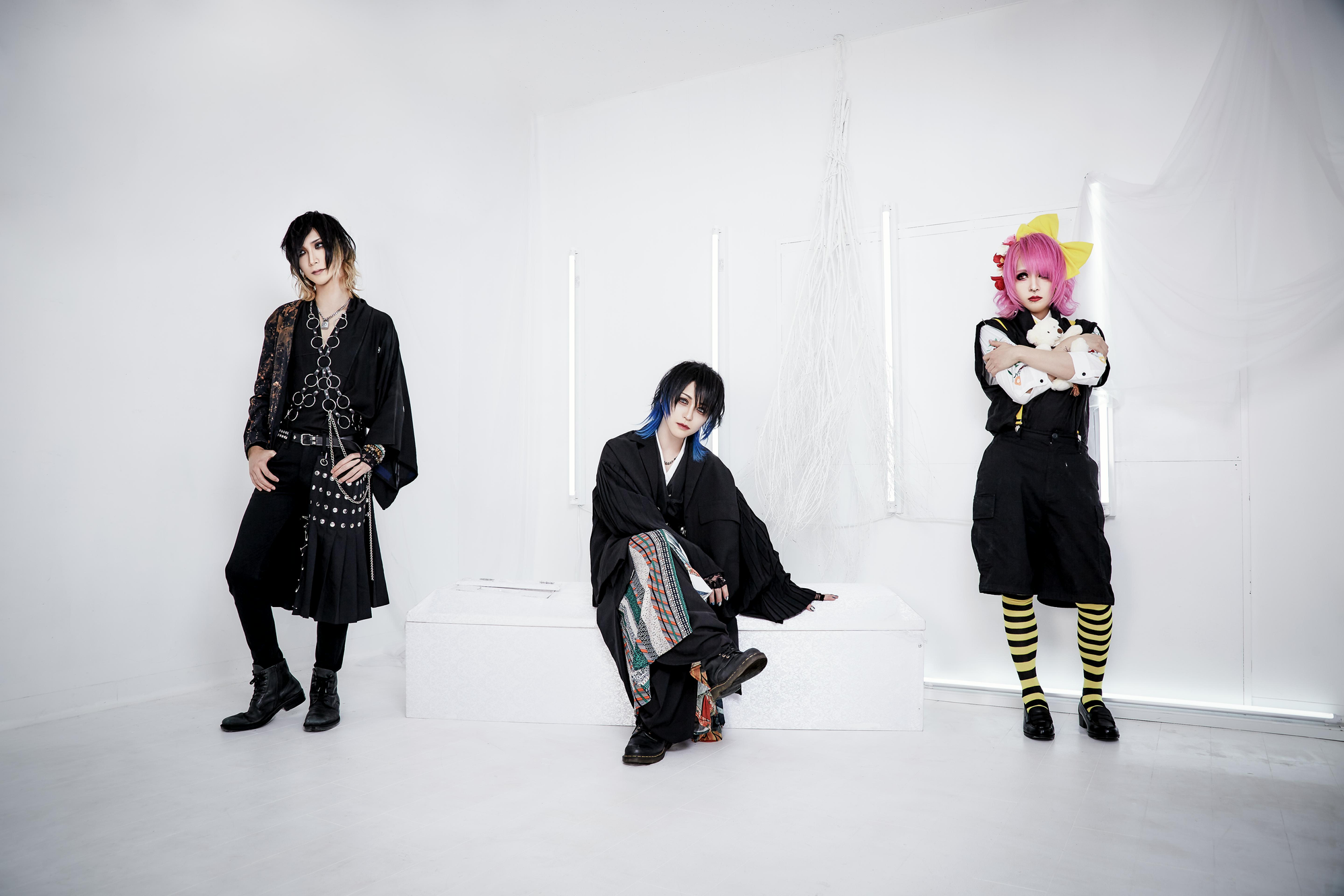 PROFILE | NA.NA official site