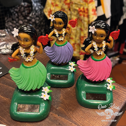Hawaiian Hula Dancer - Solar Powered | Onekick Speedshop