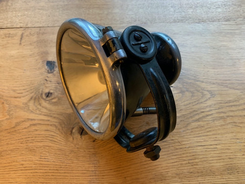 Bosch Pillar Mounted Spot Lamp | Phoenix Green Garage