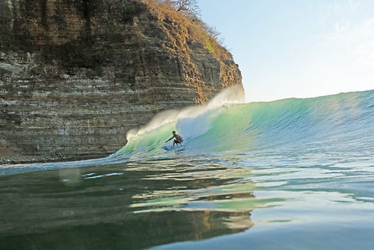 Monoloko Lodge | Private bungalows surf in Nicaragua