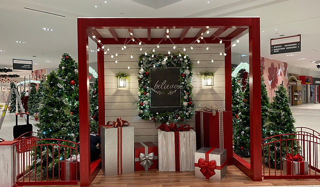 Top 99 christmas decorations mall Browse festive displays and find ...