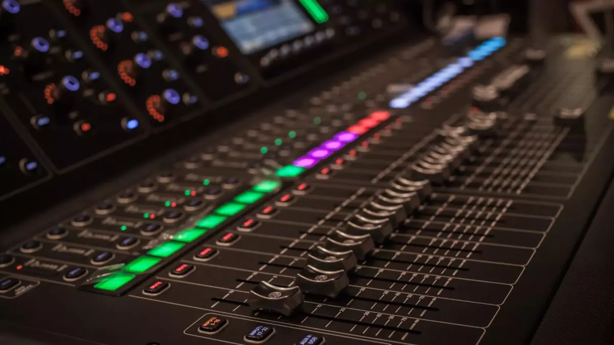 Fitting A Microphone | Module C