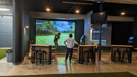GolfPlay Waterloo | Indoor Golf Simulators and Bar