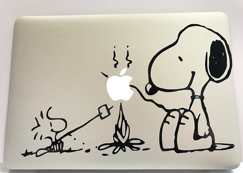 Snoopy Macbook decal | thedesignroom
