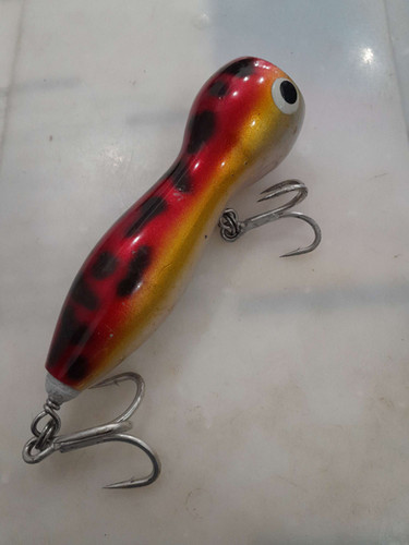 Isca Artificial Budi Popper (usado) | Cemporcentopesca