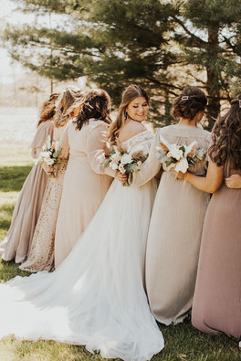 Seasonal Galleries at Arlington Acres in Tiffin, Ohio