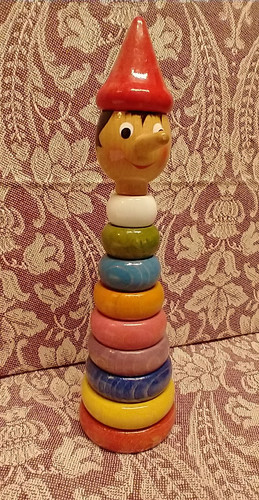 Pinocchio Wood Pyramid | simpatico