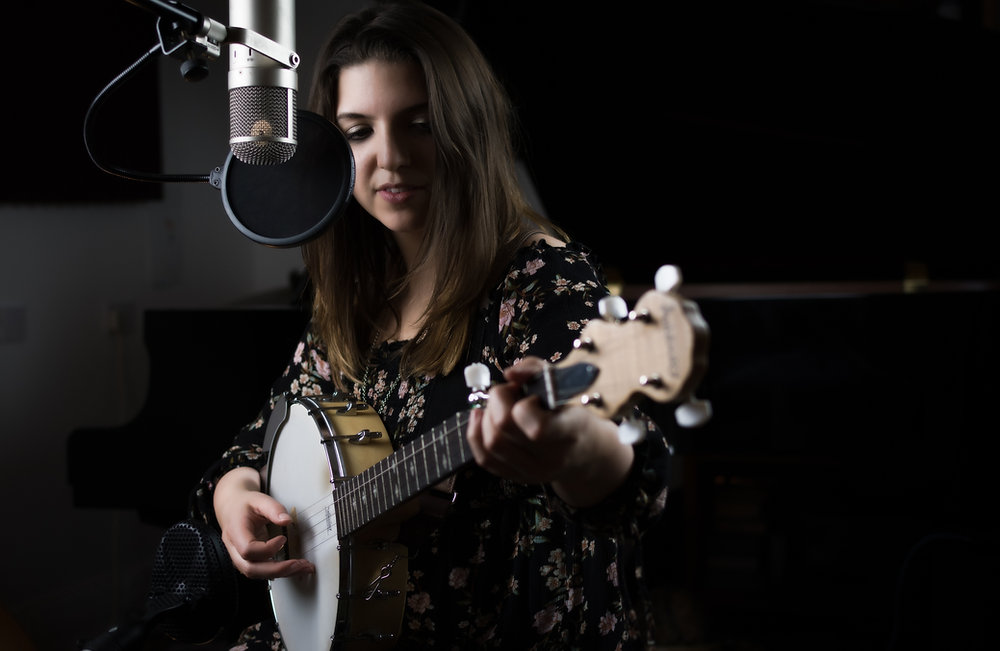 Emerging Folk Artist Daisy Chute is the Singer on Soundtrack to David ...