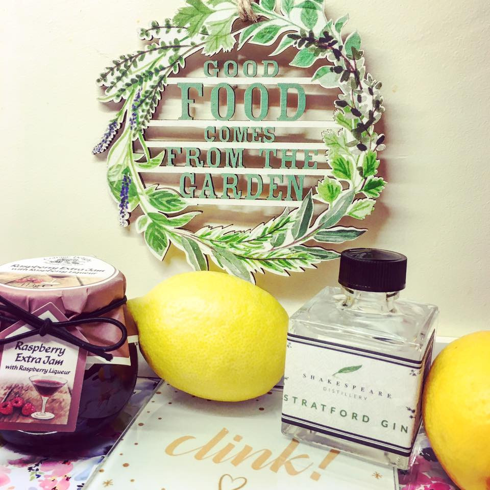 Gift Ideas | UK | Sassy Giraffe