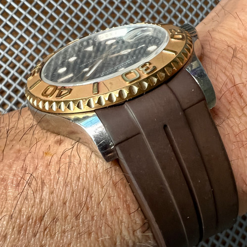 20mm CHOCOLATE brown Vulcanized rubber strap for Rolex sun cases | O2 ...